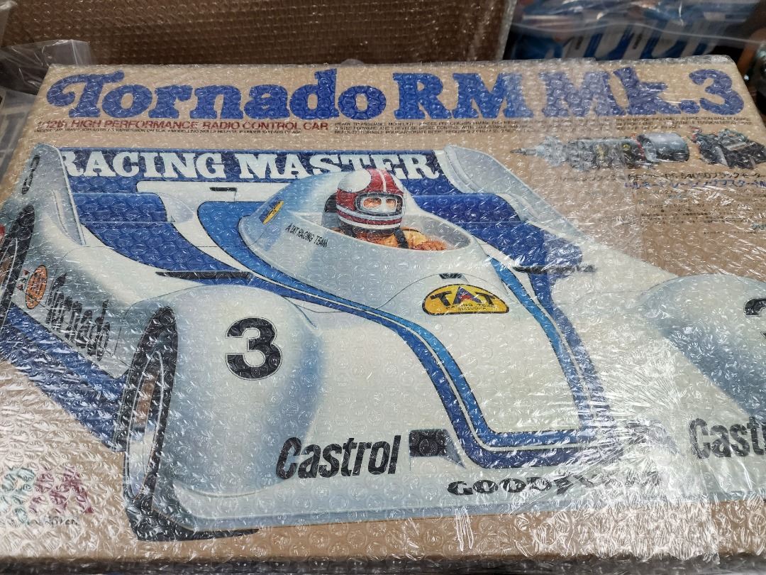 Tamiya Tornado RM Mk-3 (brand new, unassembled and unopen), 興趣及遊戲, 收藏品及紀念品, 明星周邊 - Carousell