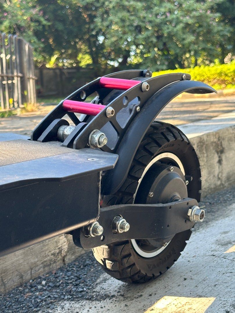 TOMINI H10 E Scooter, Sports Equipment, Sports & Games, Skates ...