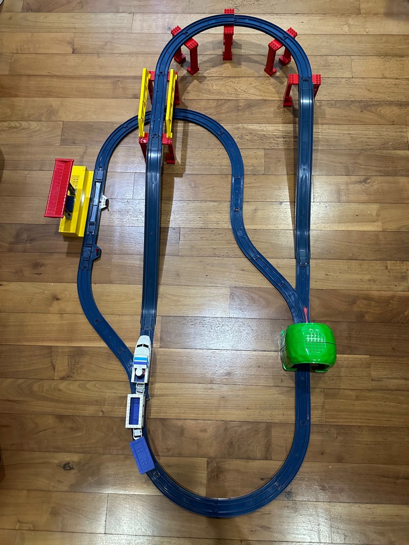 Tomy Train 2 Speed Express Train Set, Hobbies & Toys, Toys & Games on ...