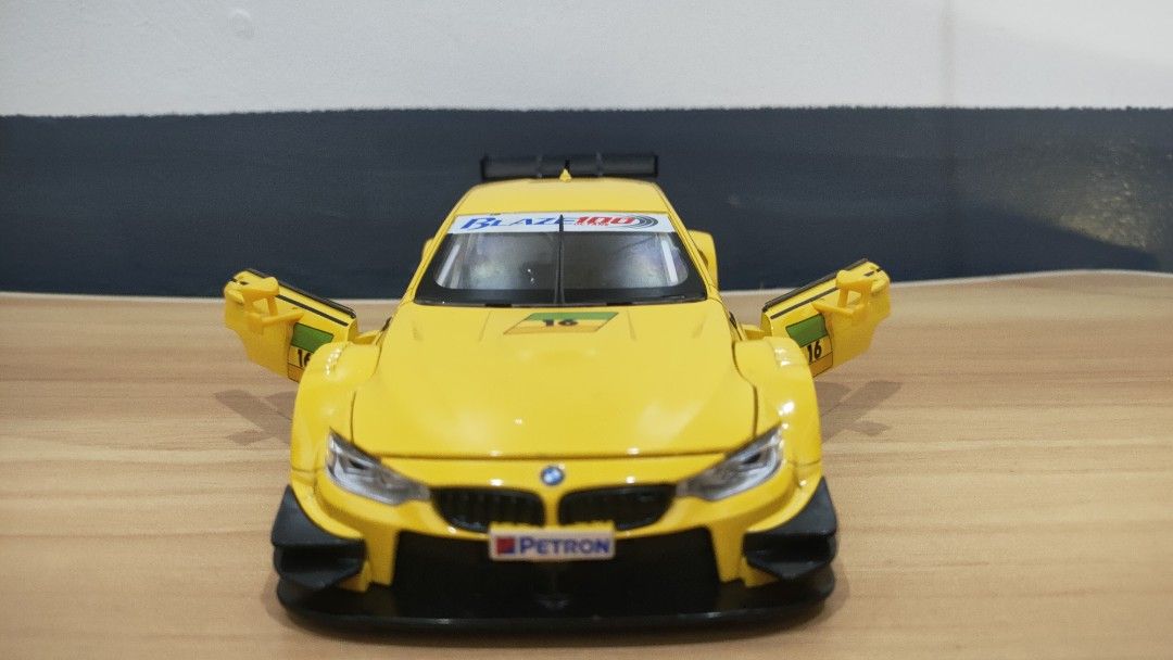 TOY CAR PETRON COLLECTION BMW M4, Hobbies & Toys, Memorabilia ...