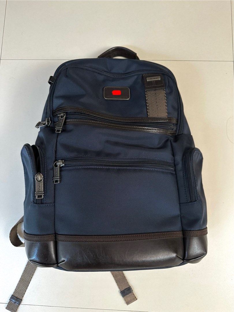 Tas Tumi Original Seri Parrish Backpak, Fesyen Pria, Tas & Dompet , Ransel di Carousell