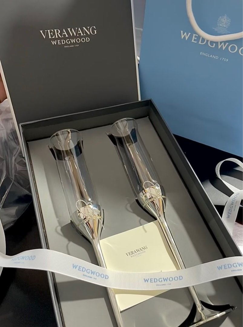 Vera Wang Wedgwood Love Knots Toasting Flute, Furniture & Home Living ...