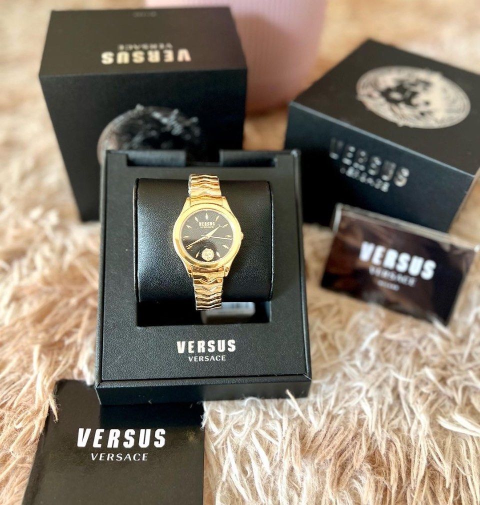 Versace Watch, Women's Fashion, Watches & Accessories, Watches on Carousell