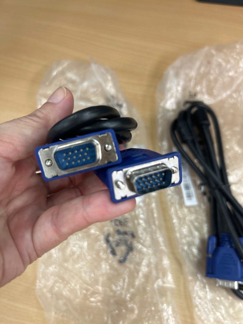 Vga cable 2 units, Computers & Tech, Parts & Accessories, Cables ...