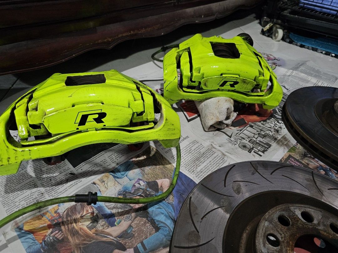 VW Golf R (Front) Brake Calipers, Car Accessories, Accessories on Carousell