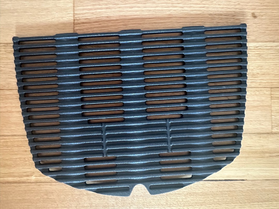 Weber Q300 grill plate (ONE), TV & Home Appliances, Kitchen Appliances ...