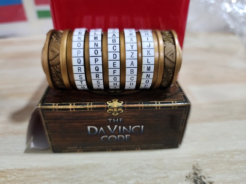 Working Cryptex figure from Da Vinci Code Movie, Hobbies & Toys ...