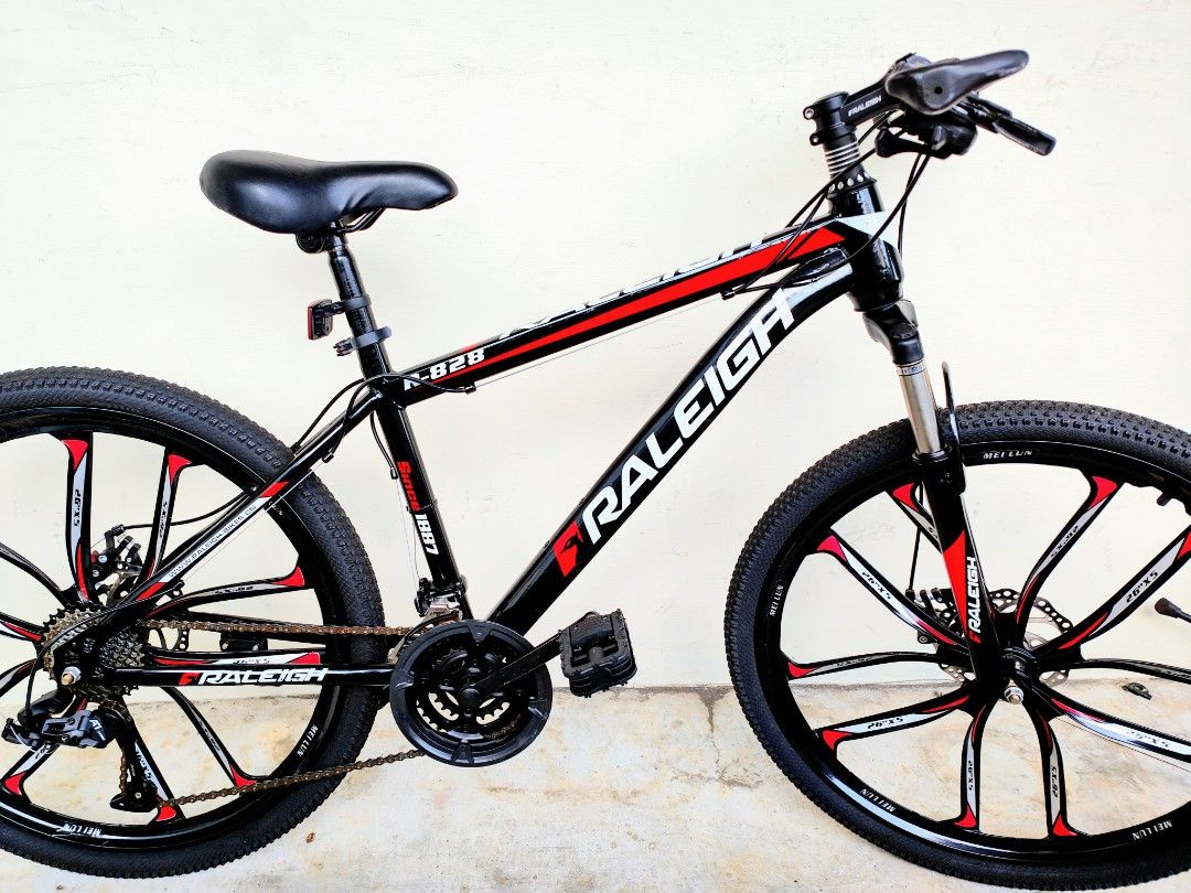 30 Speed Raleigh 26" Spokes Mountain Bike/Bicycle, Sports Equipment ...