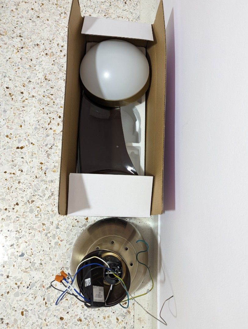 Acorn Ventilateur Ceiling Light and Fan, Furniture & Home Living ...
