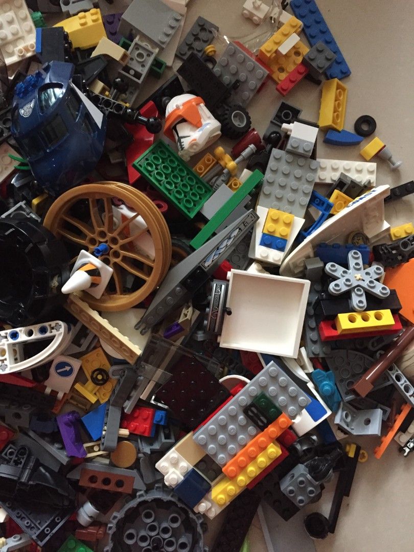 Assorted Original Lego Bricks, Hobbies & Toys, Toys & Games on Carousell