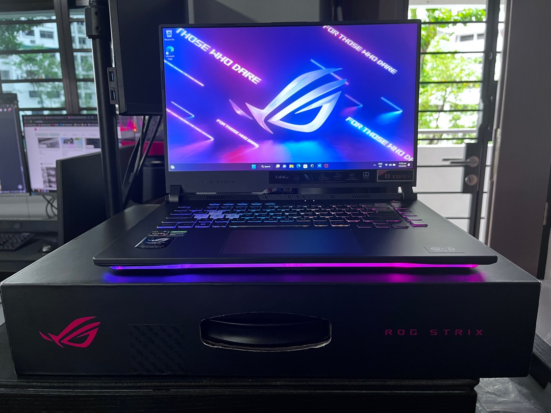 ASUS ROG STRIX 15.6" inch 144Hz Gaming Laptop Processor AMD Ryzen 7 ...