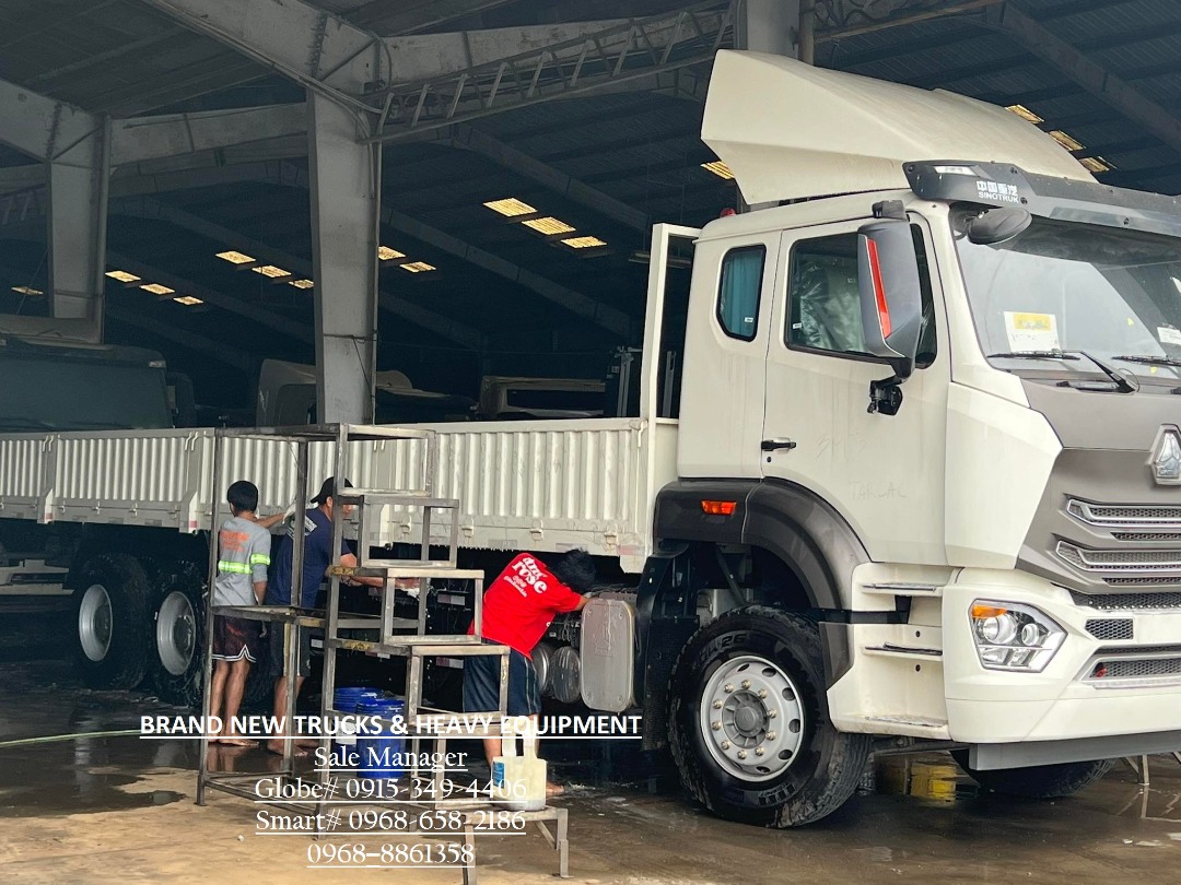 Cargo Truck Howo N7 30FT 10Wheeler 380hp Sinotruk Brand New, Special ...