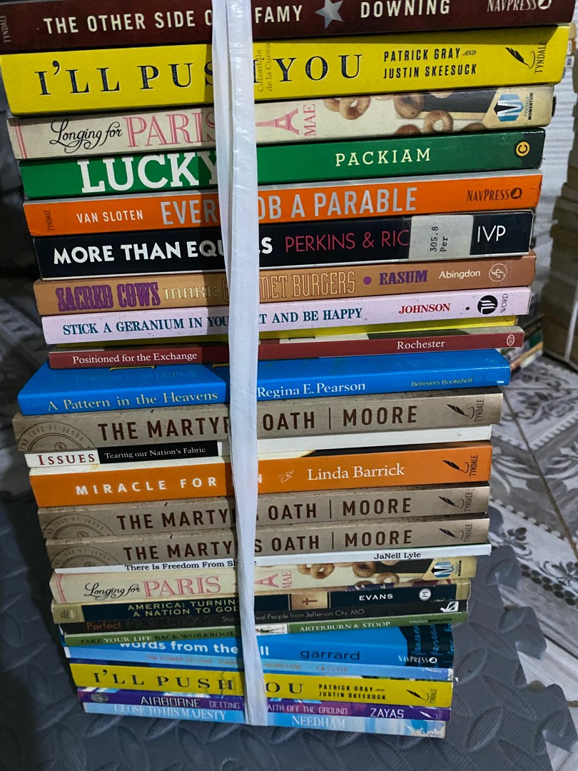 Christian Books 500 bundle, Hobbies & Toys, Books & Magazines, Religion ...