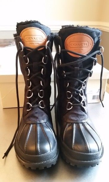 COACH BLACK LEATHER LAURA BOOTS, Luxury, Apparel on Carousell
