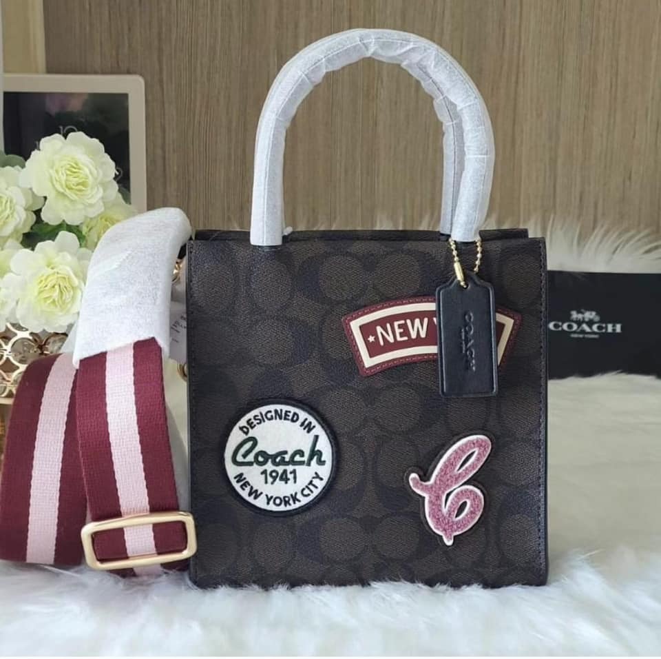 COACH MINI CALLY CROSSBODY IN SIGNATURE CANVAS WITH SKI PATCHES, Luxury ...