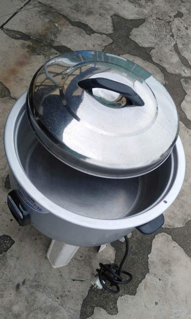 Commercial Rice Cooker 62 cups, Furniture & Home Living, Kitchenware ...