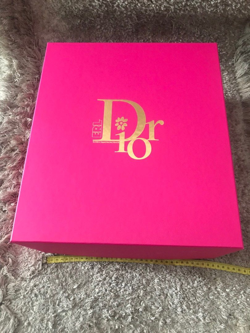 Dior box limited edition kim jone bisa jadi tas bags buat apa aja bebas ...