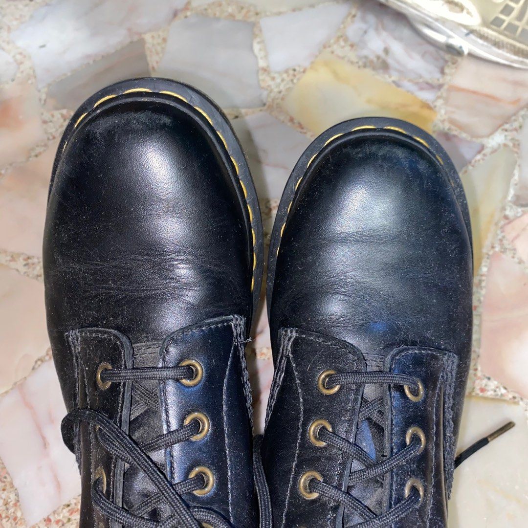 dr martens 1460 pascal boots, Women's Fashion, Footwear, Boots on Carousell