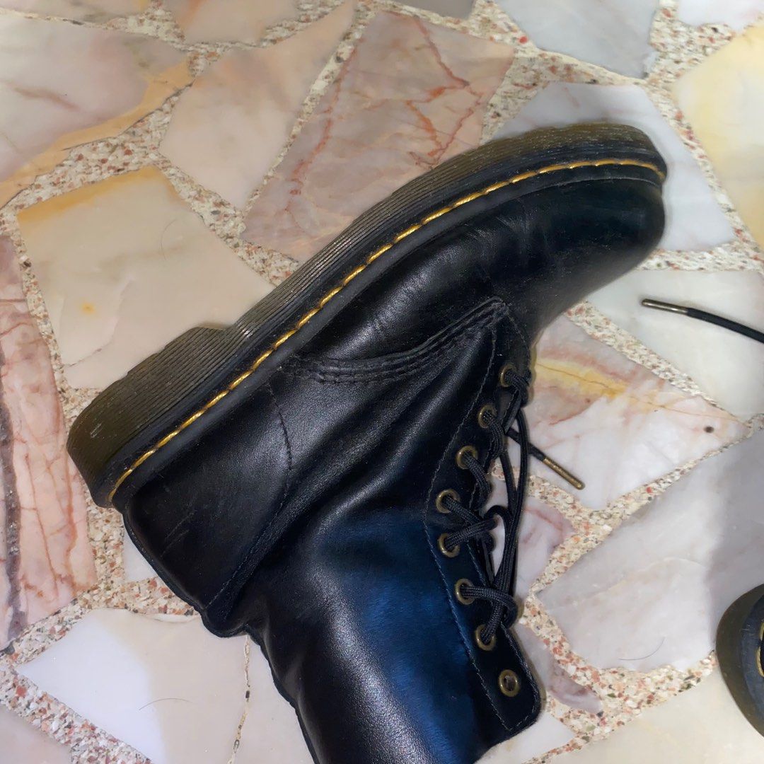 dr martens 1460 pascal boots, Women's Fashion, Footwear, Boots on Carousell