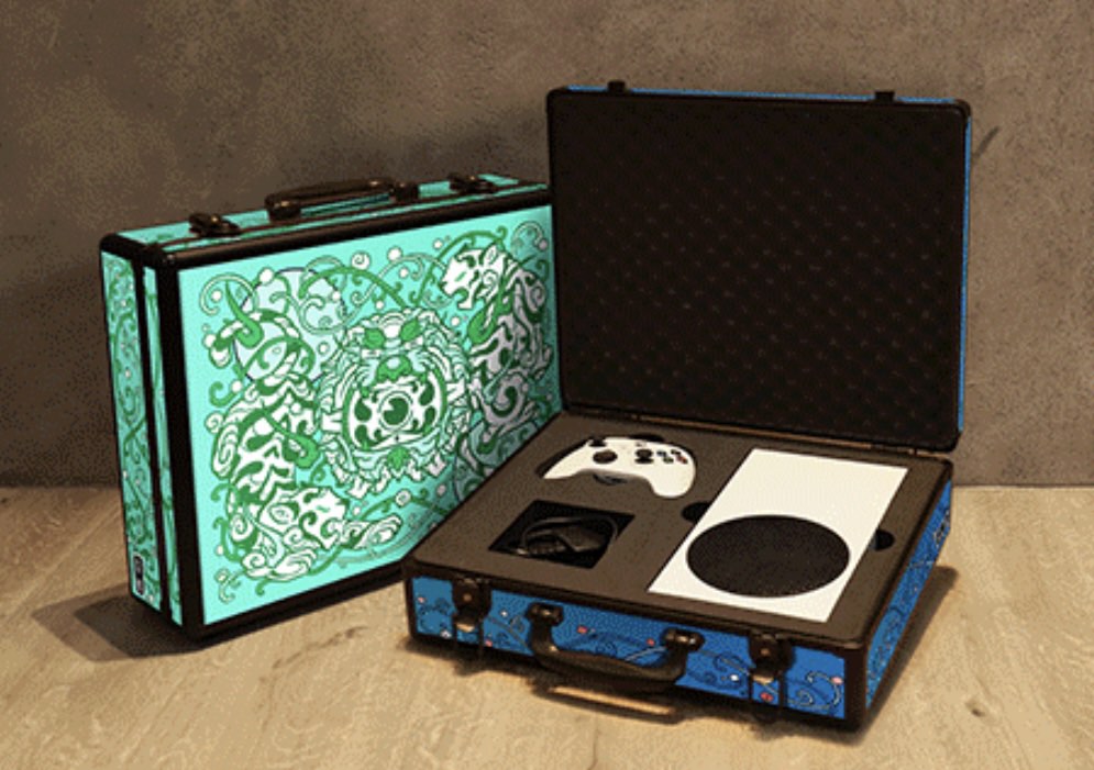 Free Delivery- Xbox Series S with a Limited Edition Storage Trunk ...