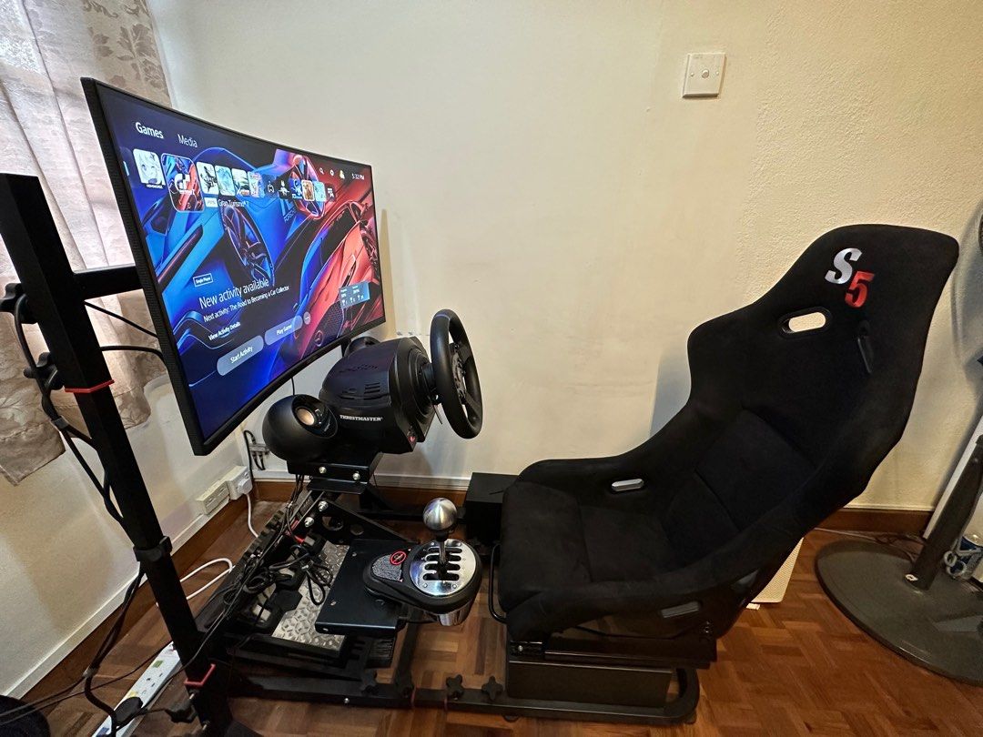 Beloved Full Thrustmaster Sim driving Setup with monitor screen, Video ...