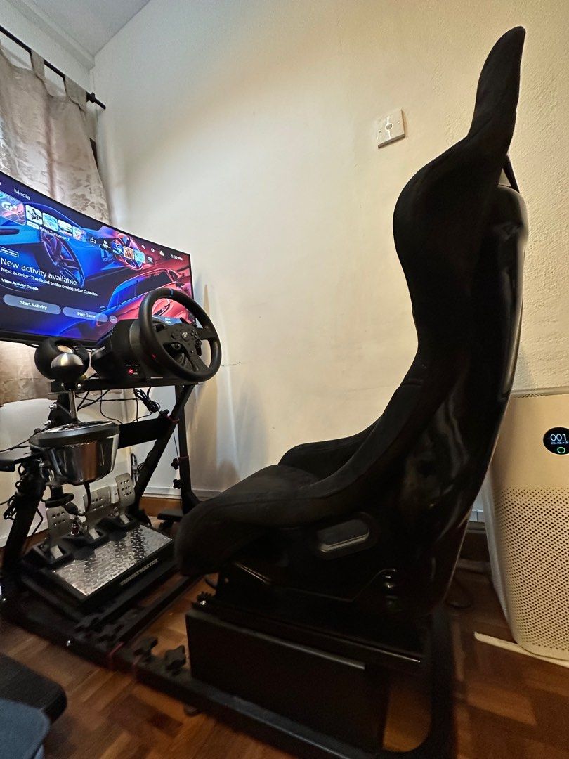 Beloved Full Thrustmaster Sim driving Setup with monitor screen, Video ...