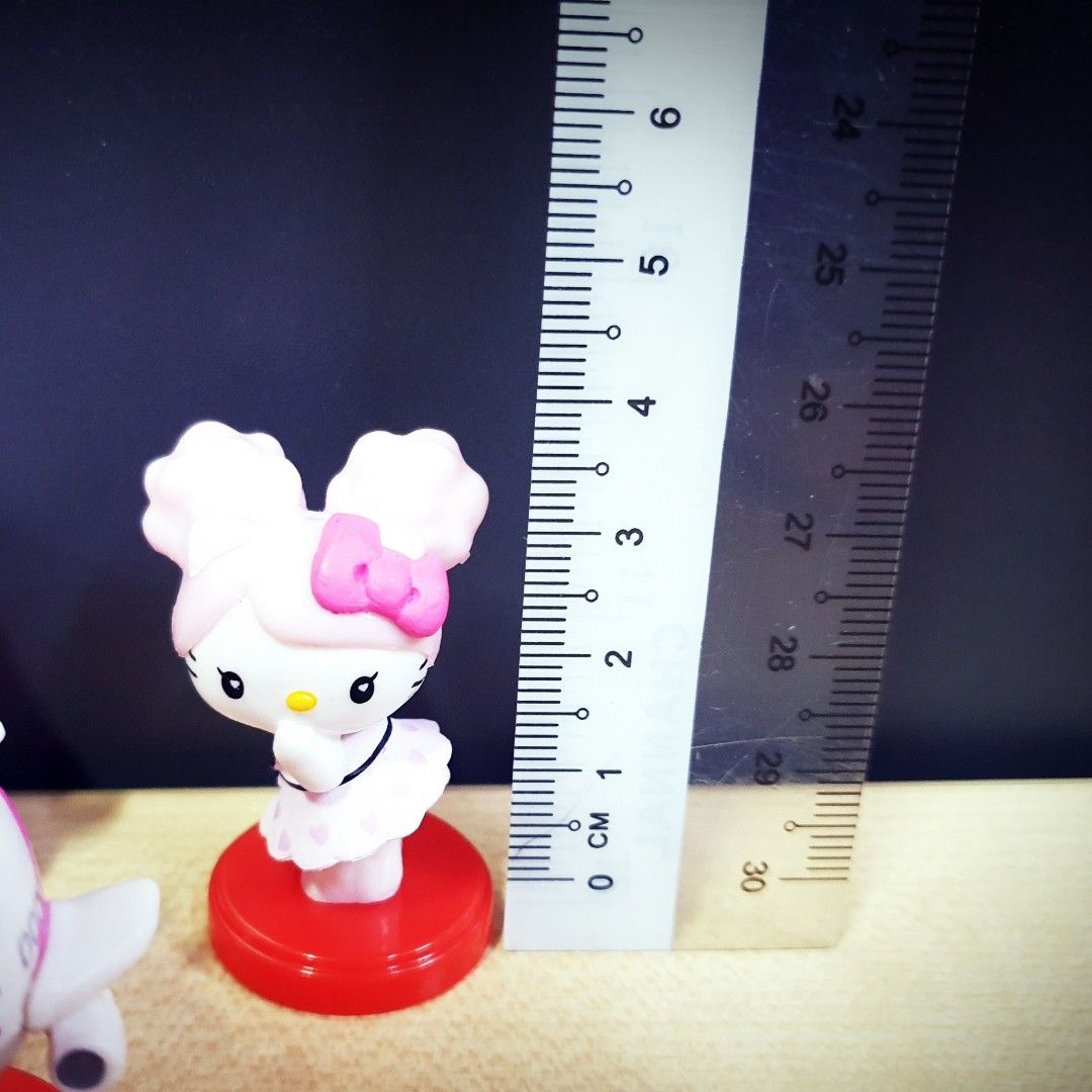 Furuta Choco Egg Hello Kitty Mini Figure - 1 pcs (Original), Hobbies ...