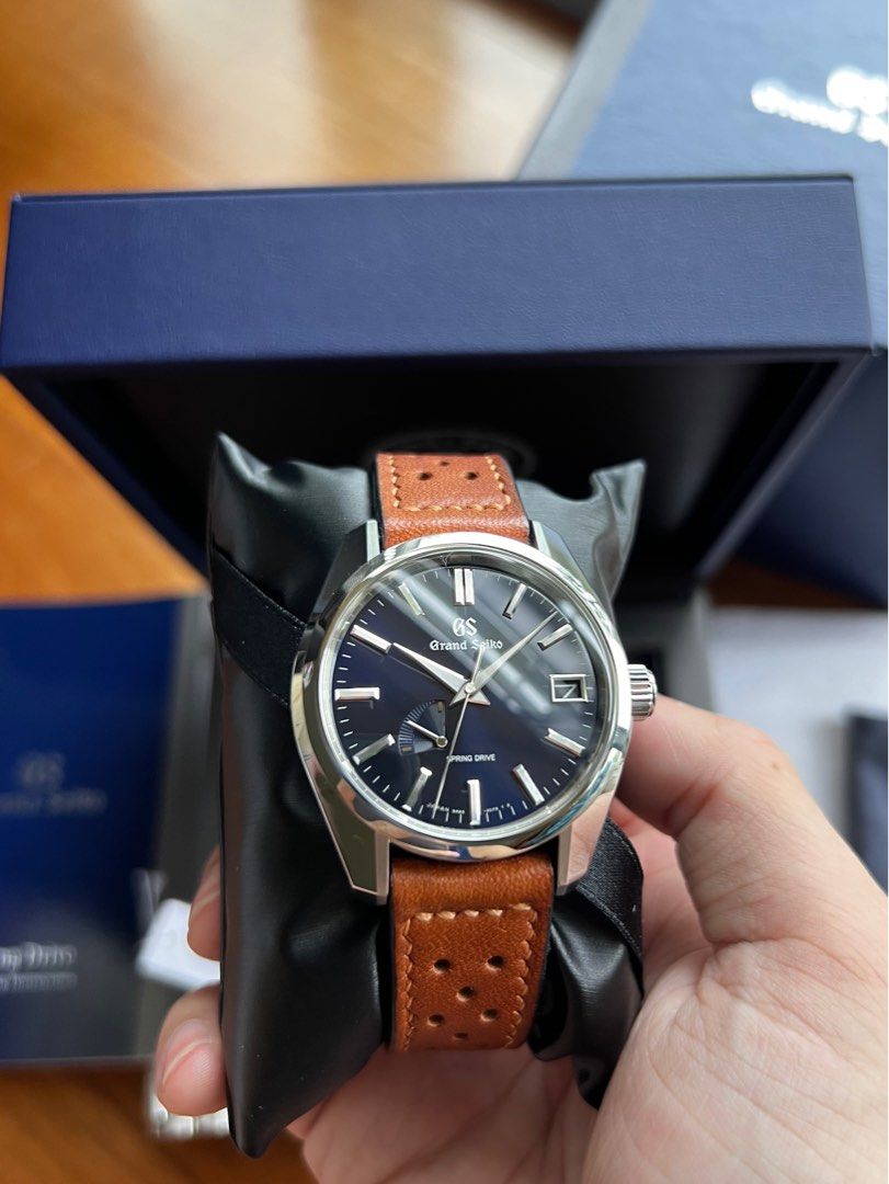 [SOLD] Grand Seiko SBGA375, Luxury, Watches on Carousell