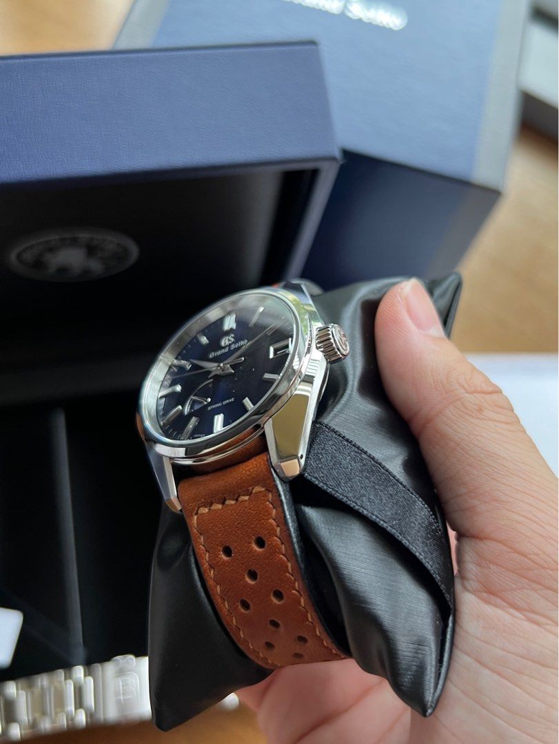 Grand Seiko SBGA375, Luxury, Watches on Carousell