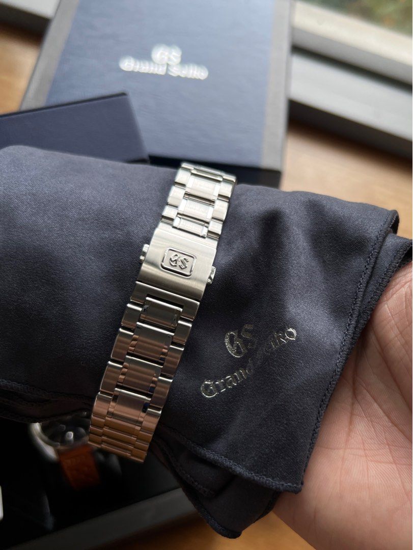 Grand Seiko SBGA375, Luxury, Watches on Carousell