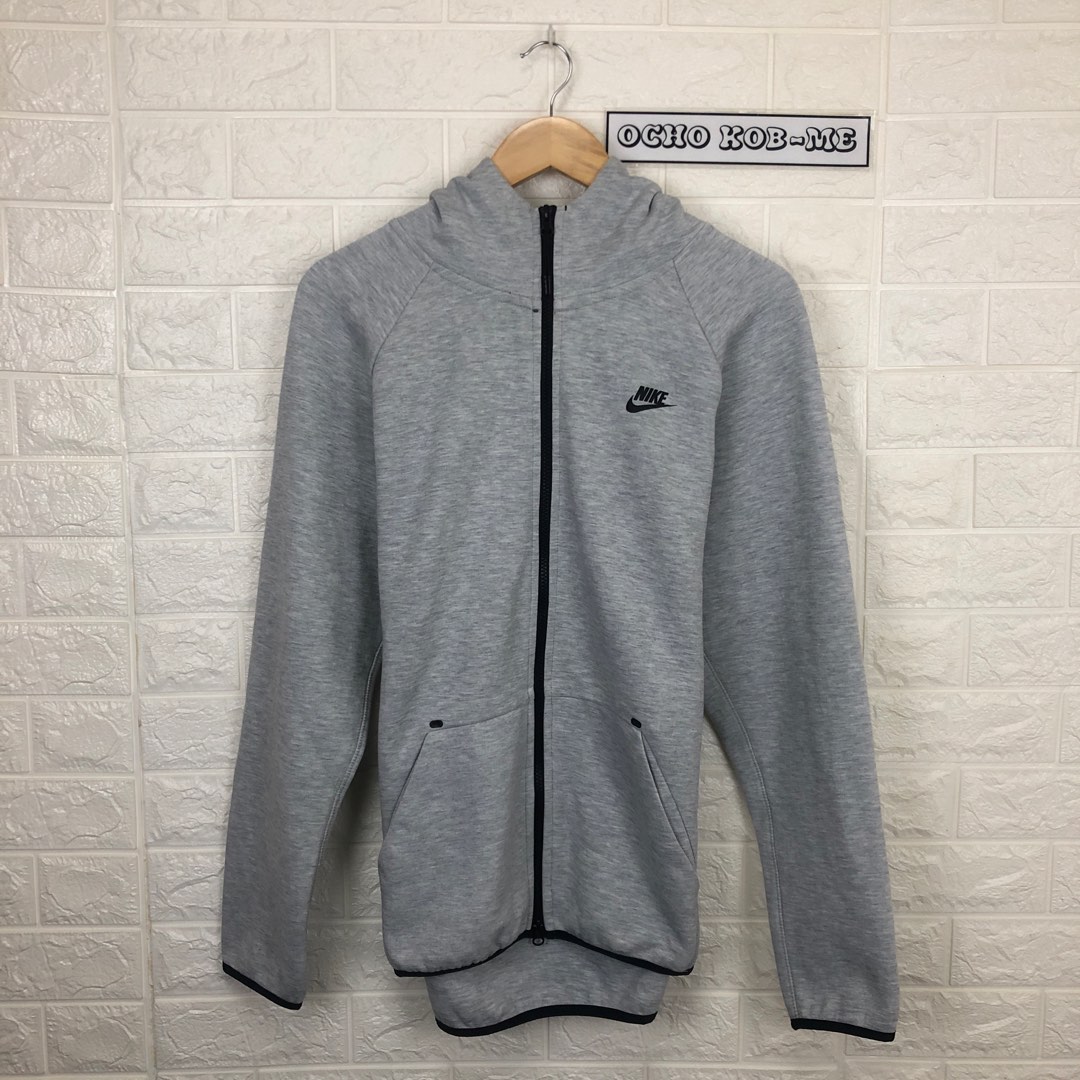 GRAY NIKE TECH FLEECE JACKET - XXL, Men's Fashion, Coats, Jackets and ...