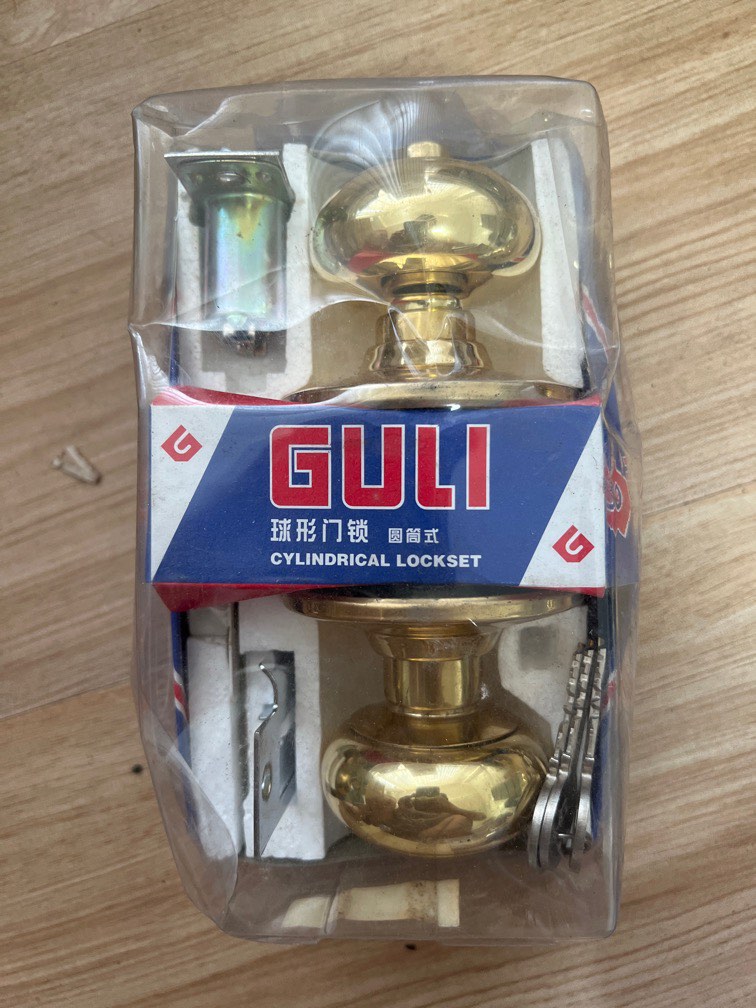 Guli Cylindrical Door Knob Lock Set - Gold, Furniture & Home Living ...
