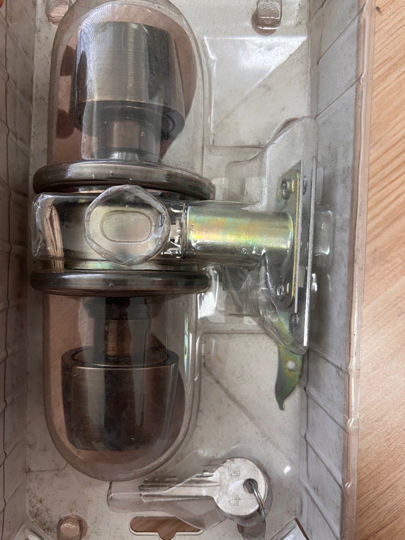 Guli Cylindrical Door Knob Set, Furniture & Home Living, Security ...