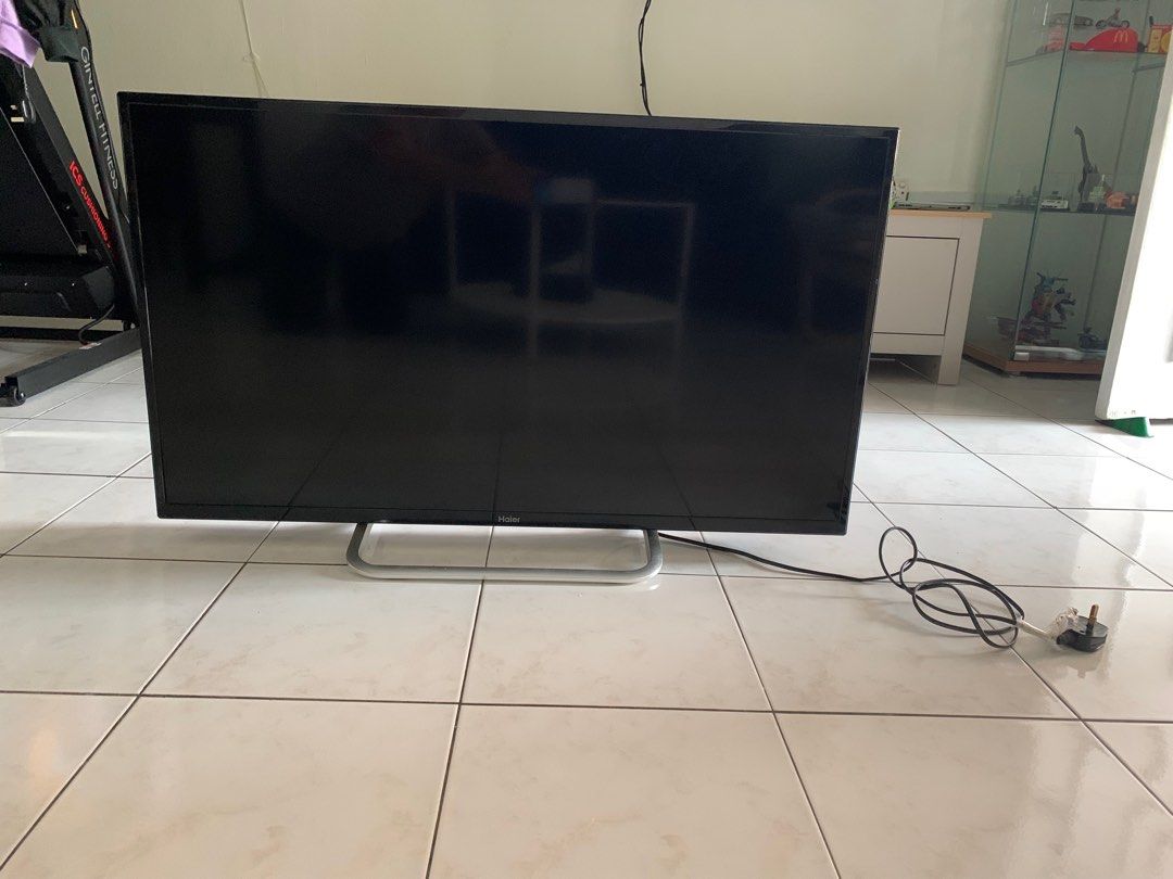 Haier LED 40 inch TV, TV & Home Appliances, TV & Entertainment, TV on ...