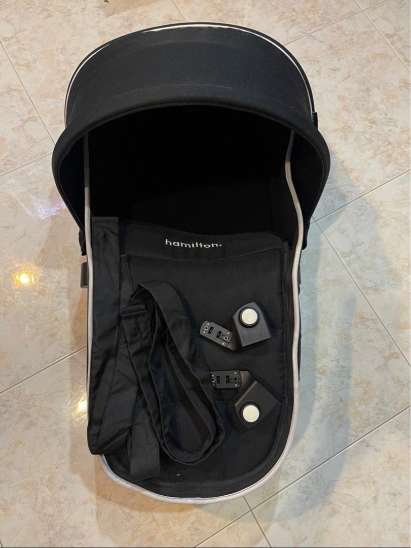 Hamilton Bassinet, Babies & Kids, Going Out, Strollers on Carousell