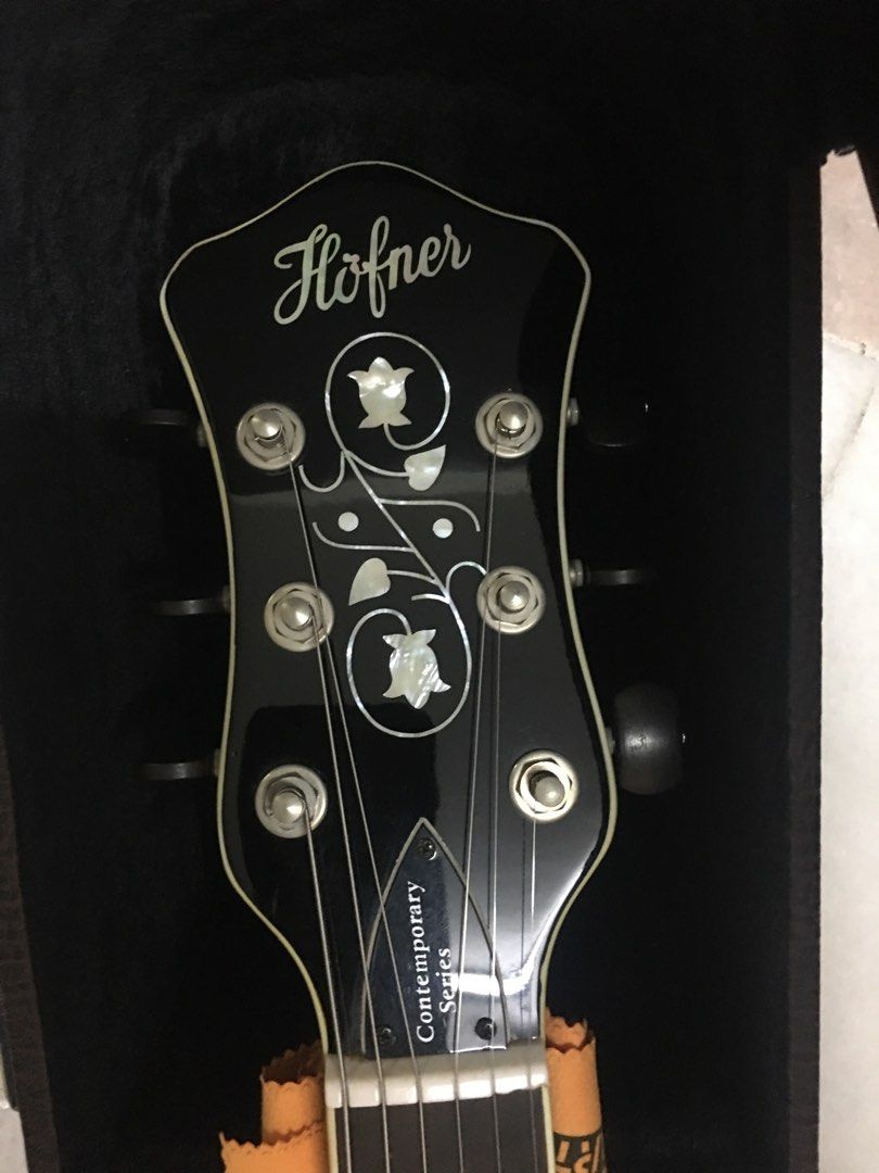 Hofner Semi Hollow guitar, Hobbies & Toys, Music & Media, Musical Instruments on Carousell