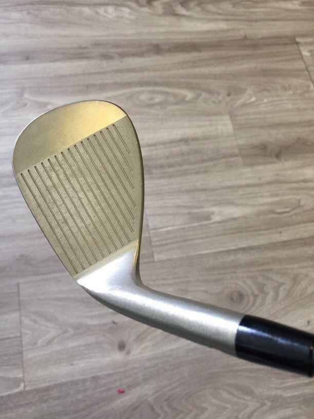 Itobori Takai Grind 50 degree wedge, Sports Equipment, Sports & Games, Golf on Carousell