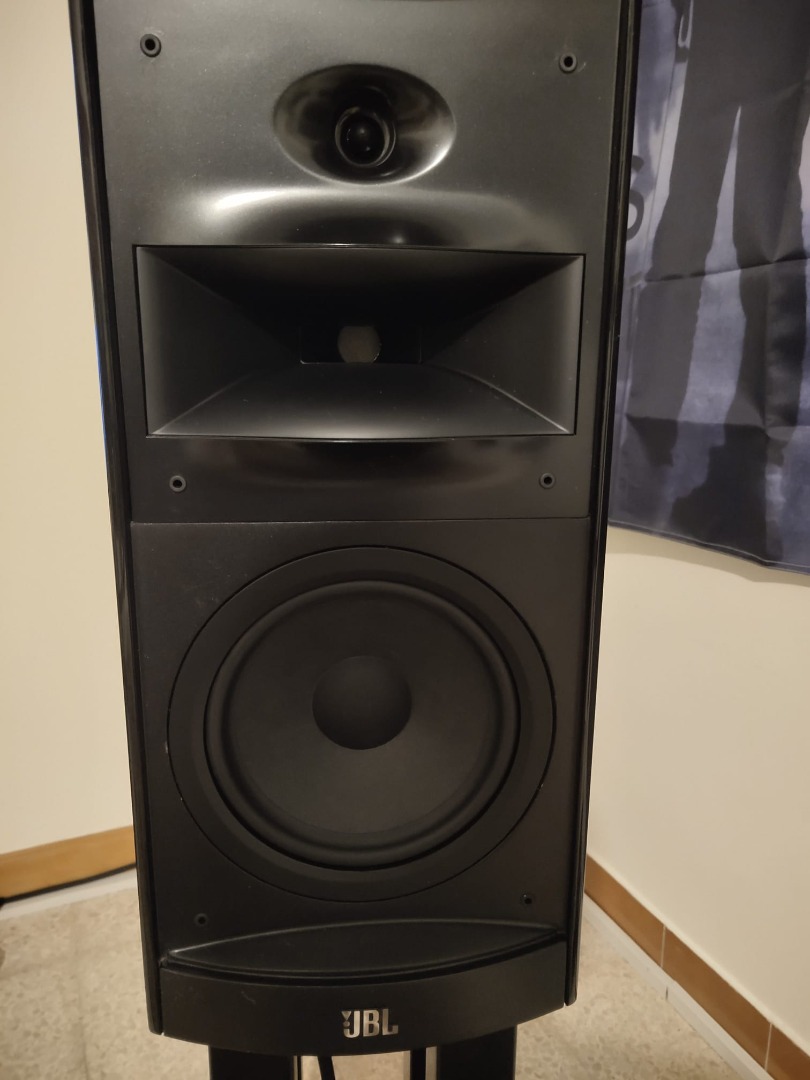 JBl LS40 Piano Black, 音響器材, Soundbar、揚聲器、藍牙喇叭、耳擴 - Carousell