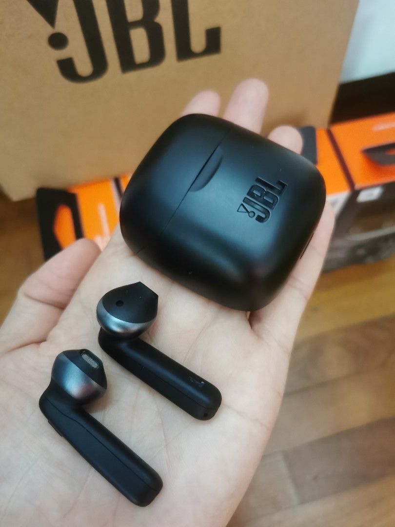 Jbl Wireless Earbud Audio Earphones On Carousell