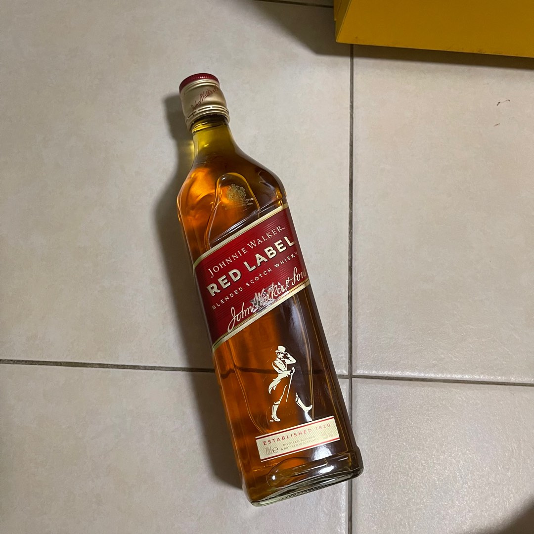Johnnie Walker Red Label 40%, Food & Drinks, Alcoholic Beverages on ...