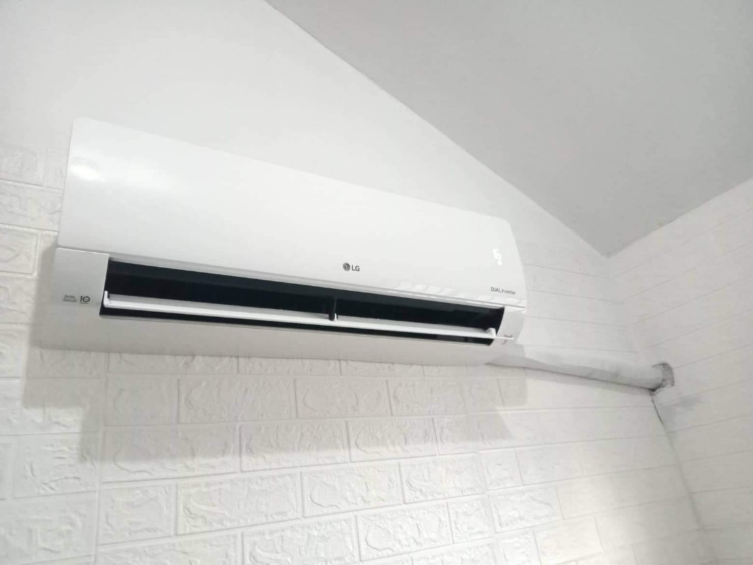 LG split type inverter Aircon with free installation brand new factory ...