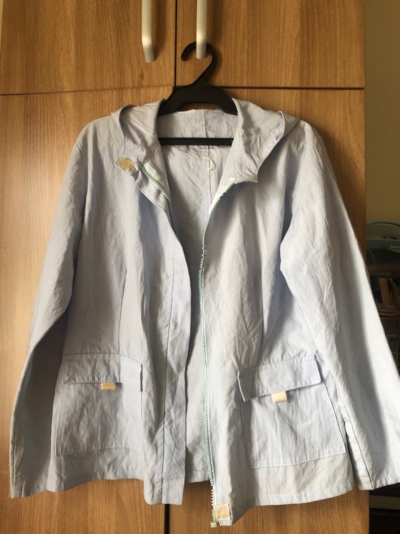 Light blue windbreaker, Women's Fashion, Coats, Jackets and Outerwear ...