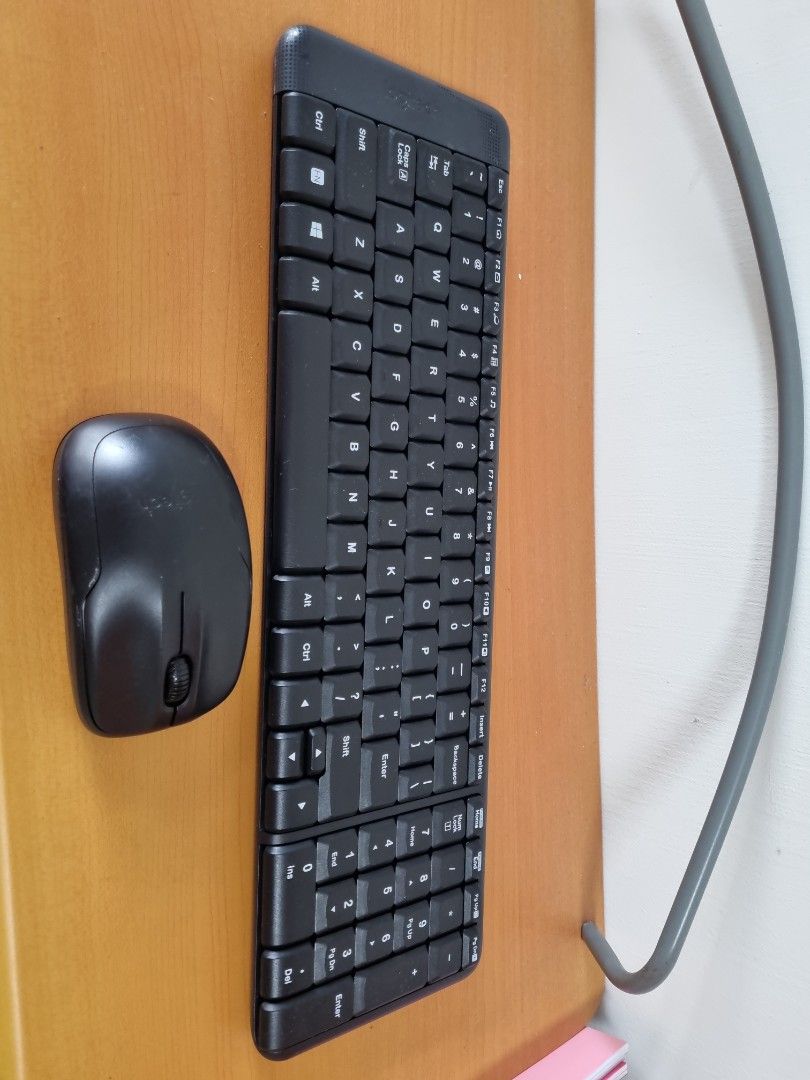 Logitech Silent Wireless keyboard and mouse, Computers & Tech, Parts ...