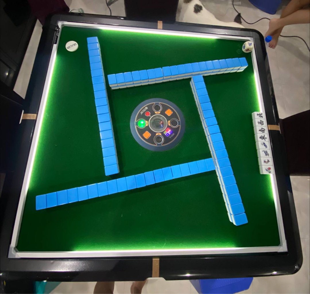 Mahjong Table auto table with 24 fei, Hobbies & Toys, Toys & Games on ...
