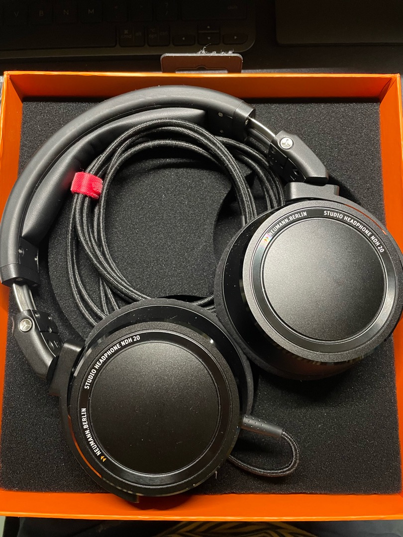 Neumann ndh 20 black edition sennheiser, 音響器材, 頭戴式/罩耳式耳機 - Carousell