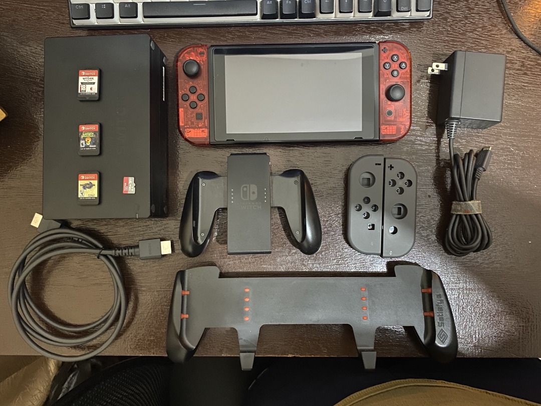 Nintendo Switch V2 Complete with Freebies, Video Gaming, Video Game ...