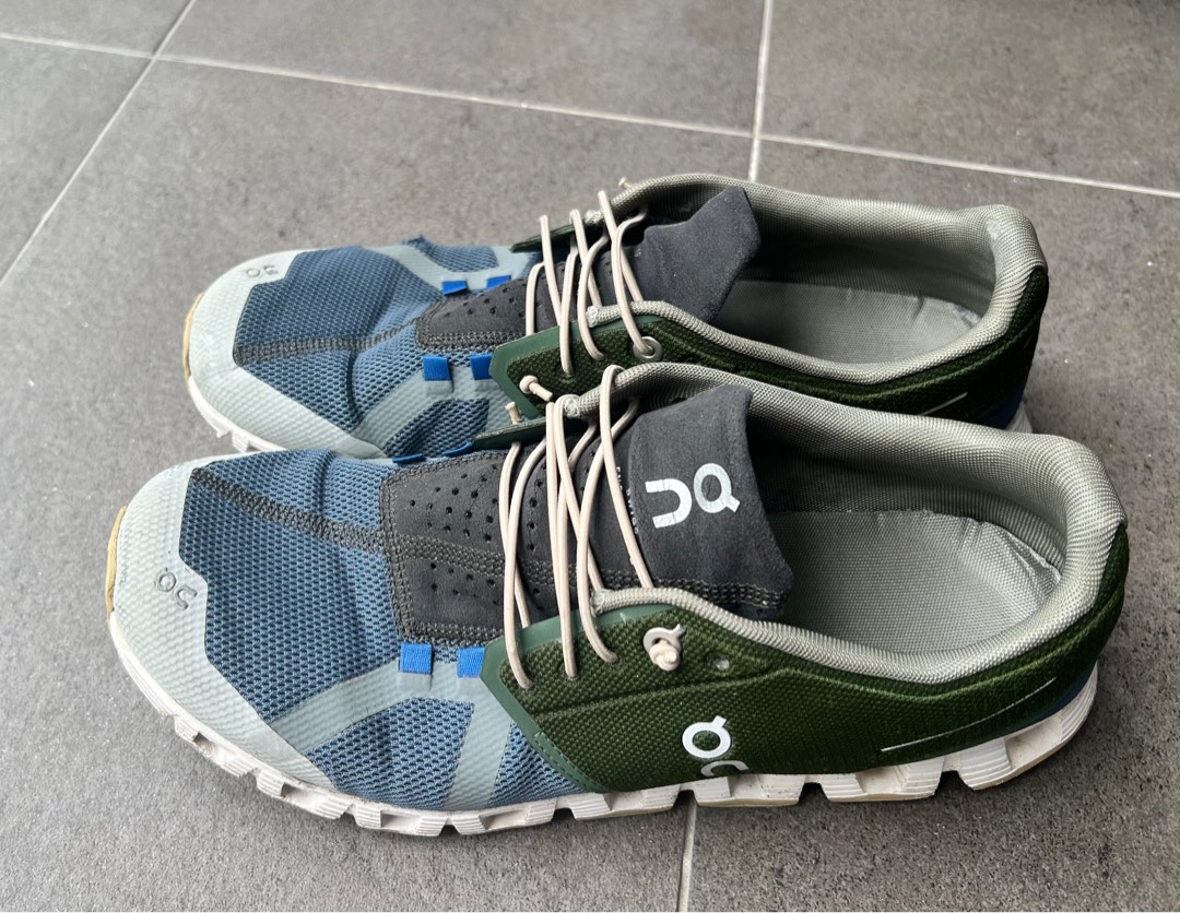 On Clouds Running Limited Edition US 9.5, Men's Fashion, Footwear ...
