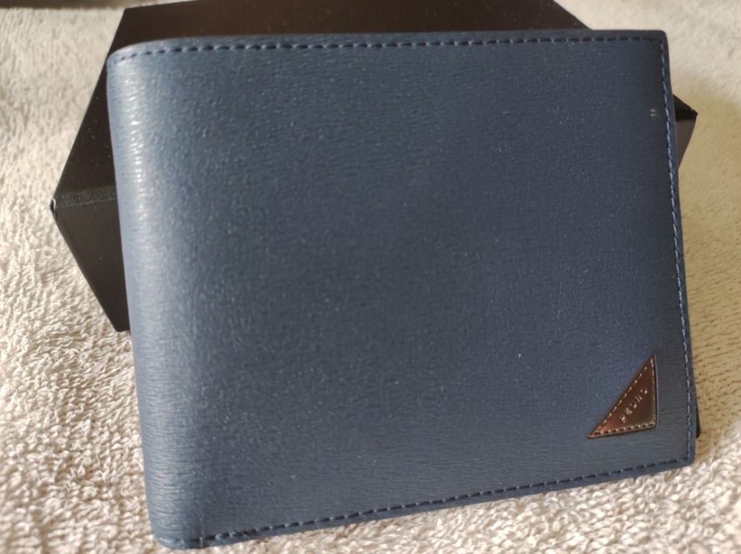 Pedro Men Wallet, Men's Fashion, Watches & Accessories, Wallets & Card ...