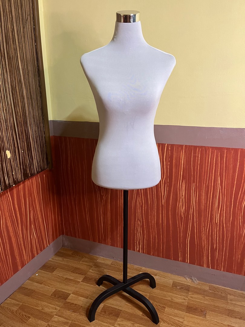Pinnable Fiber Fitting Form Mannequin, Everything Else, Others on Carousell