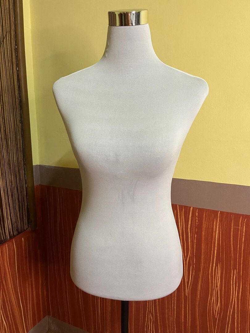 Pinnable Fiber Fitting Form Mannequin, Everything Else, Others on Carousell